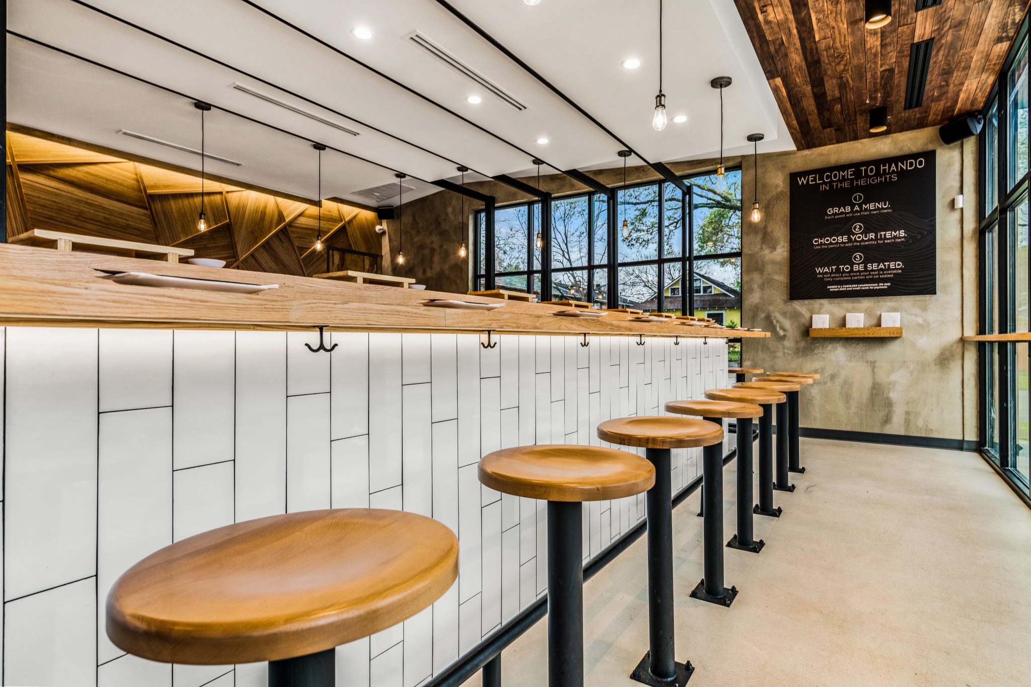 Hando Sushi | Construction Concepts